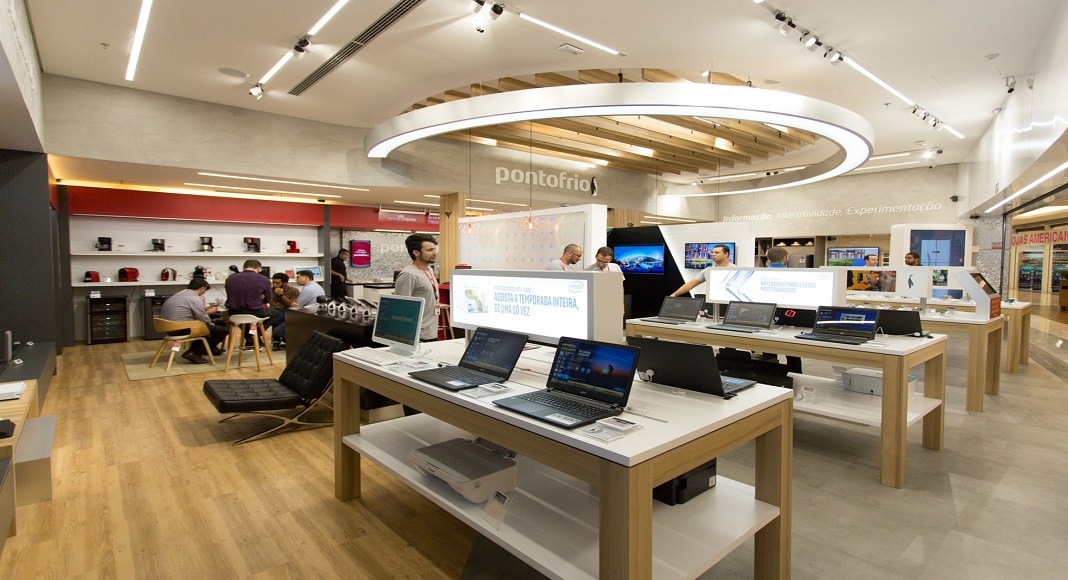Ponto Frio abre primeira loja digital em SP, com realidade virtual e ...