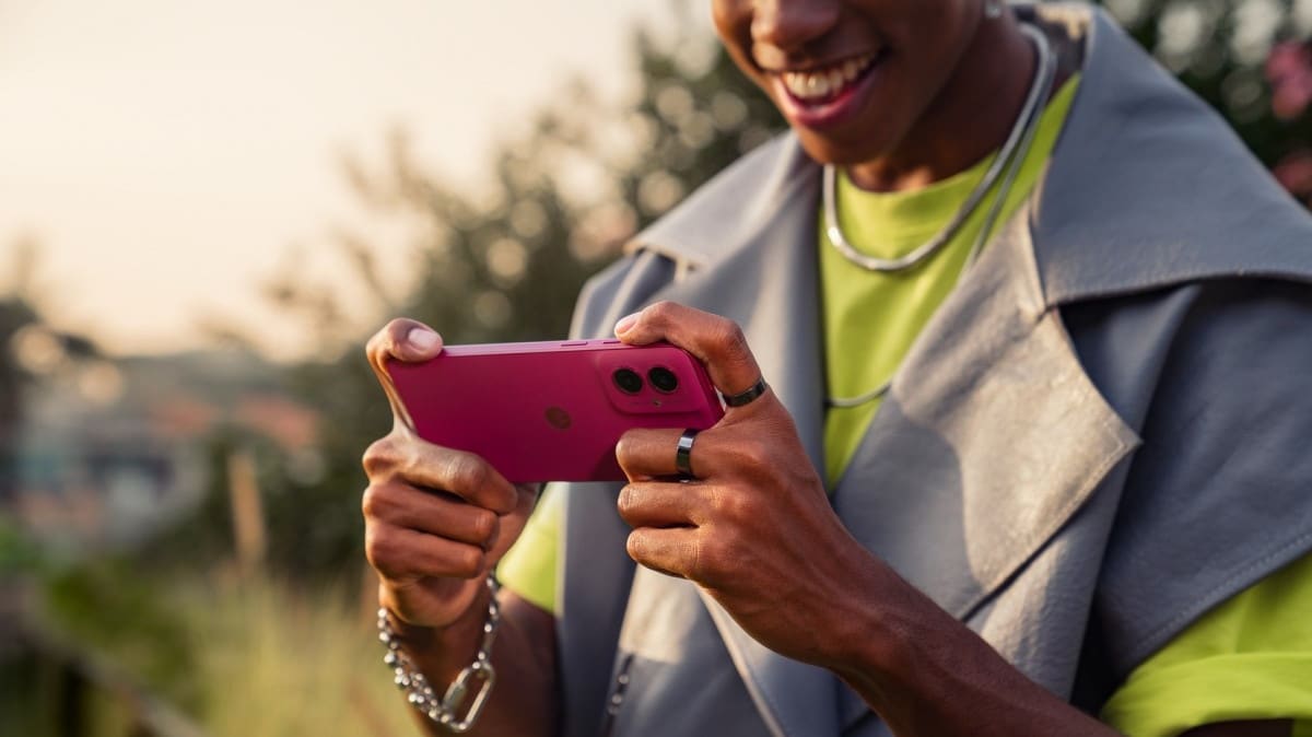 Motorola lança Moto G35 5G no Brasil custando a partir de R$ 1.499 ...